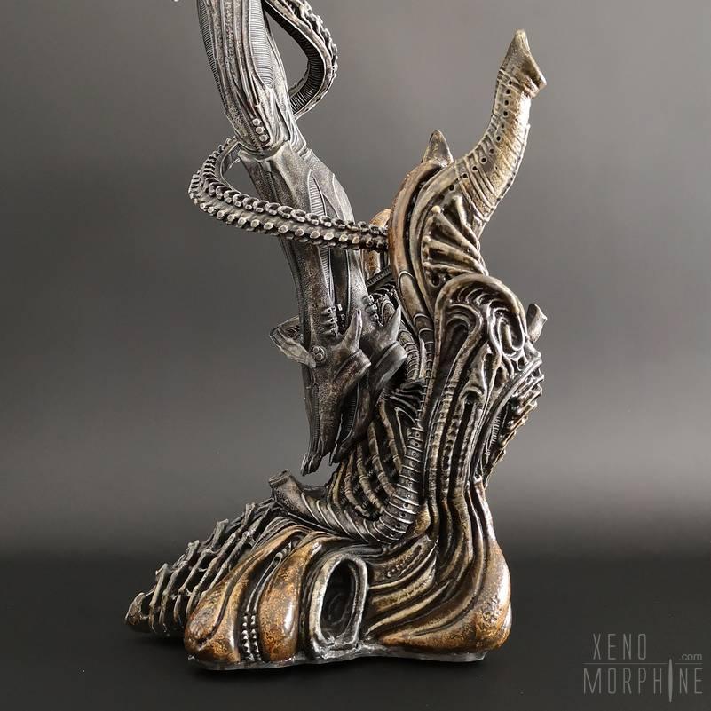 Internecivus Raptus Repaint by Michael Ludwig - Xenomorphine