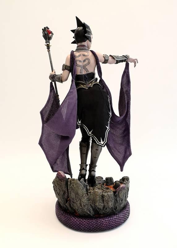 Evil-Lyn Repaint by Michael Ludwig - Xenomorphine